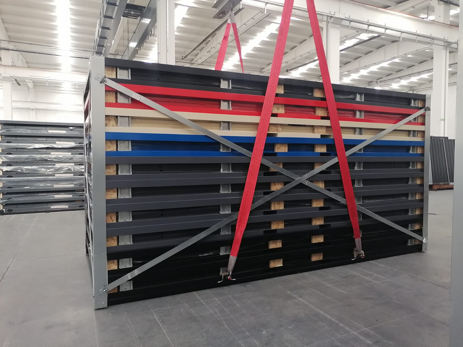 Master the Art of Packing: How to Pack a Storage Container